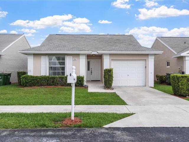 2 bedroom, Homestead Fl FL 33033 102399009