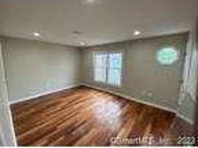 2 Bedroom Homes For Rent Glastonbury CT