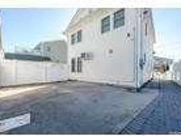 2 Bedroom Homes For Rent Island Park New York