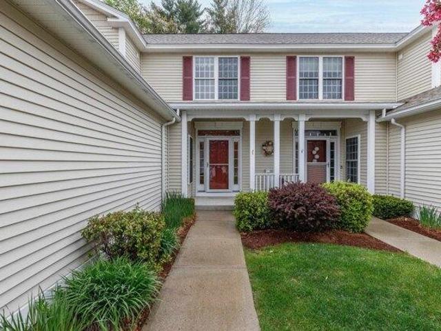 2 bedroom, Hooksett NH 03106 102583085