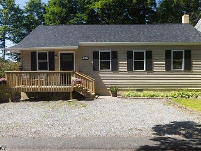 2 bedroom, Hopatcong NJ 07821 102563788