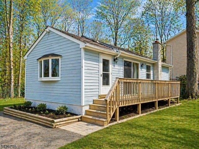 2 bedroom, Hopatcong NJ 07843 102529183