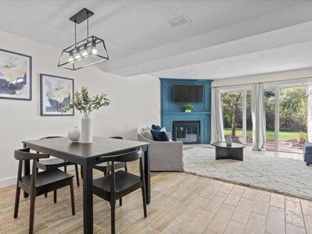 2 bedroom, Hopkinton MA 01748 LS103127171