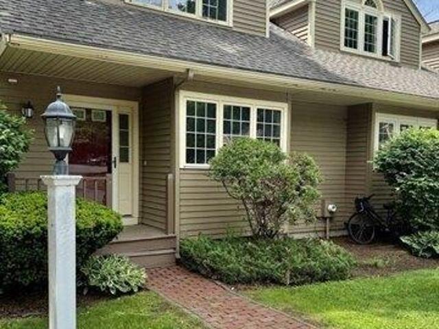 2 bedroom, Hopkinton MA 01748 102823151