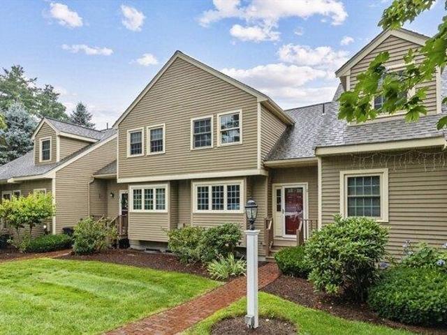 2 bedroom, Hopkinton MA 01748 105116867