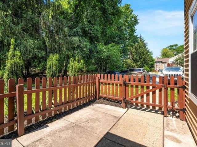 2 bedroom, Horsham PA 19044 91468512