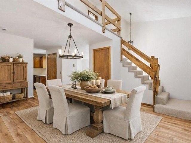 2 bedroom, Haverhill MA 01832 102445460