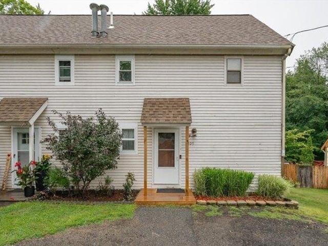 2 bedroom, Haverhill MA 01832 104852805