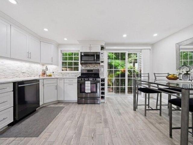 2 bedroom, Haverhill MA 01832 105142872