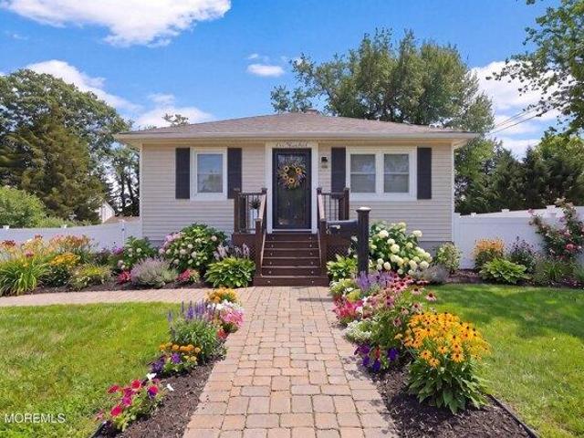 2 bedroom, Hazlet NJ 07734 102254043