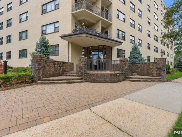 2 bedroom, Hackensack NJ 07601 104832432