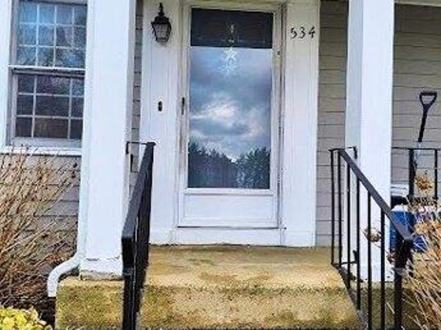 2 bedroom, Halifax MA 02338 102410239