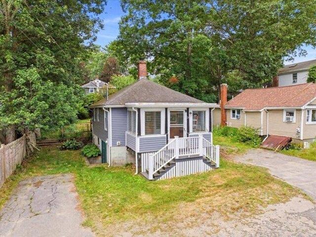 2 bedroom, Halifax MA 02338 104608893