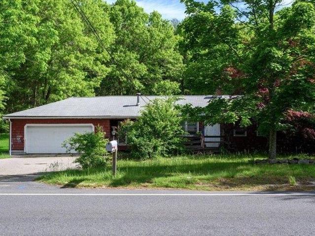 2 bedroom, Halifax MA 02338 LS102825412
