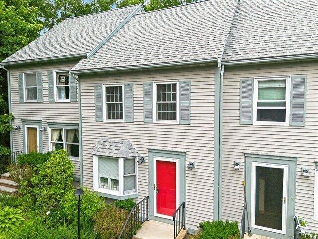2 bedroom, Hallowell ME 04347 105173824