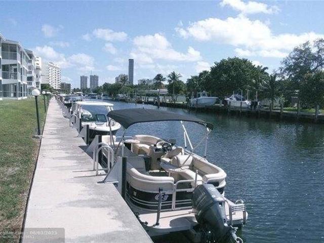 2 bedroom, Hallandale Beach FL 33009 91903520