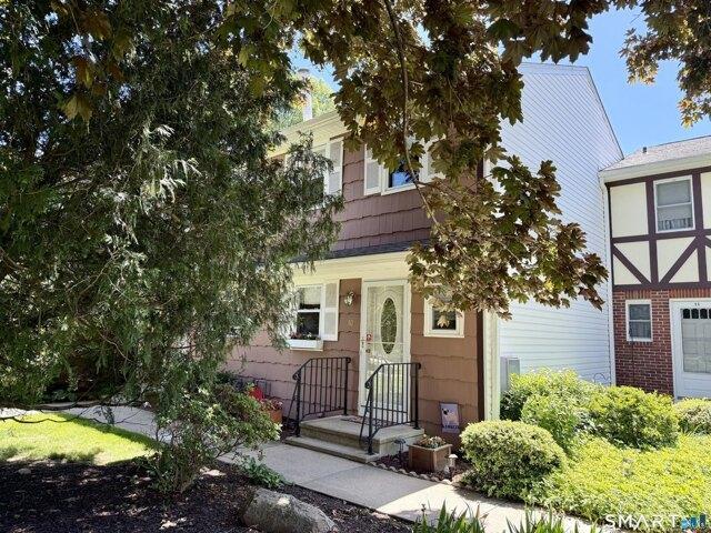 2 bedroom, Hamden CT 06514 LS103073184