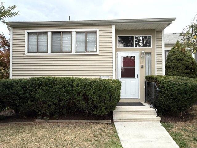 2 bedroom, Hamden CT 06514 102063601