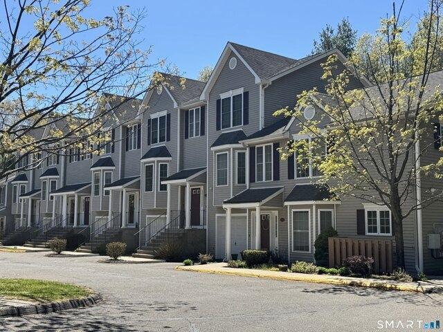 2 bedroom, Hamden CT 06517 102257946