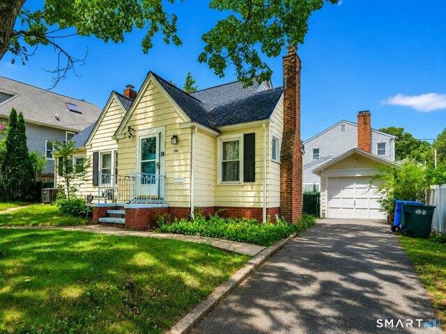 2 bedroom, Hamden CT 06517 104807349