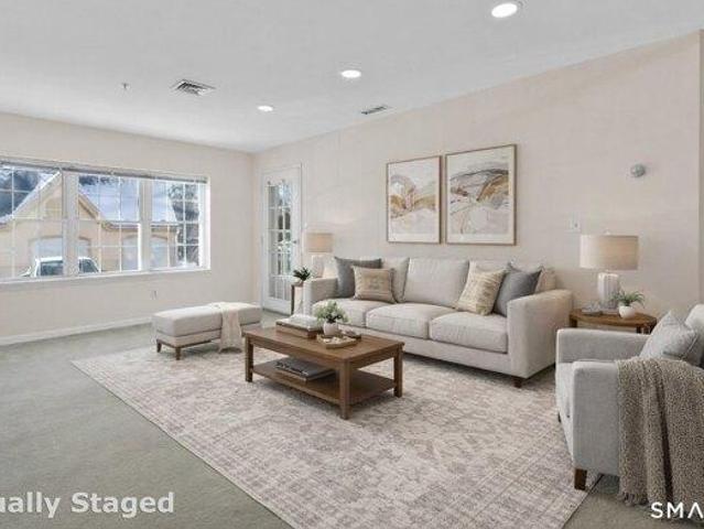 2 bedroom, Hamden CT 06518 104330699