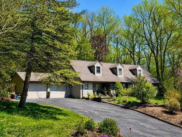 2 bedroom, Hampden MA 01036 LS102632687