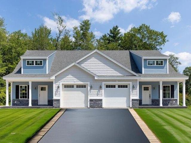 2 bedroom, Hampstead NH 03841 102026174