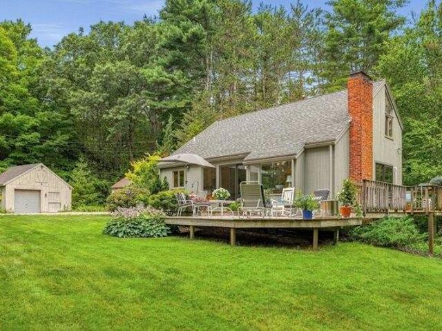 2 bedroom, Hampton Falls NH 03844 105124818