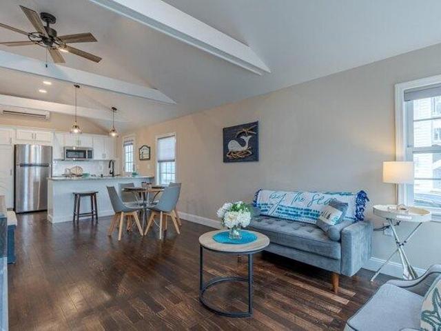 2 bedroom, Hampton NH 03842 102118282
