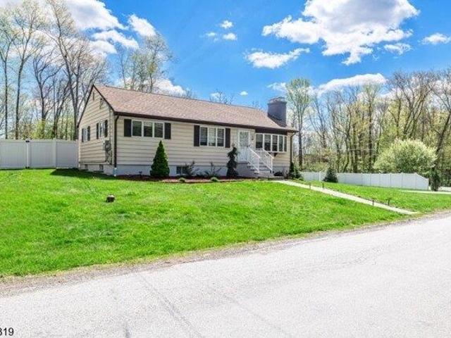 2 bedroom, Hampton NJ 07860 102029856