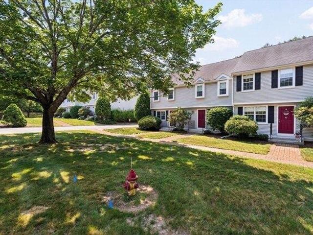 2 bedroom, Hanson MA 02341 105114453