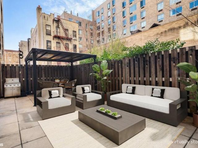 2 bedroom, Harlem NY LS102052634