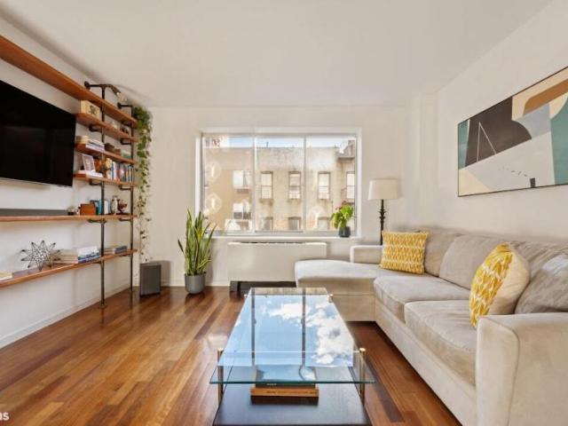 2 bedroom, Harlem NY 102245213