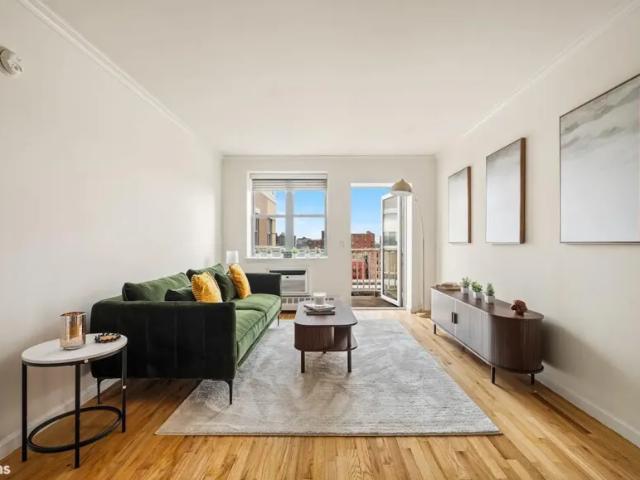 2 bedroom, Harlem NY 102245436