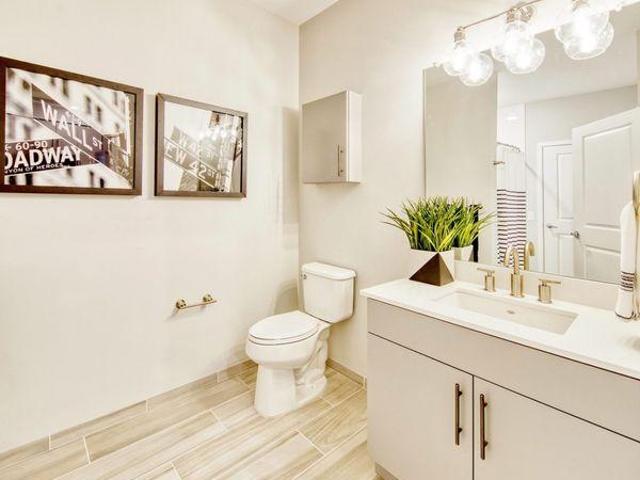 2 bedroom, Harrison NJ 90888204