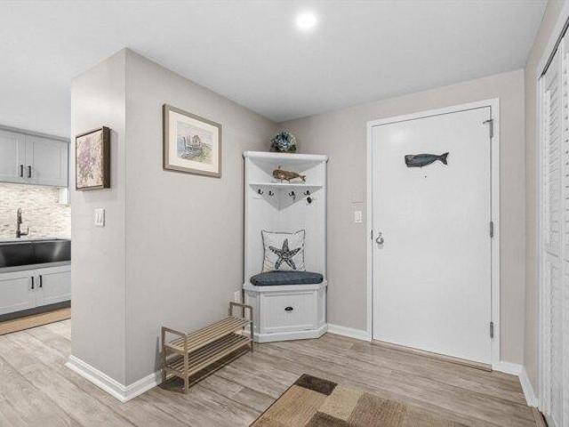 2 bedroom, Harwich MA 02671 LS102824018
