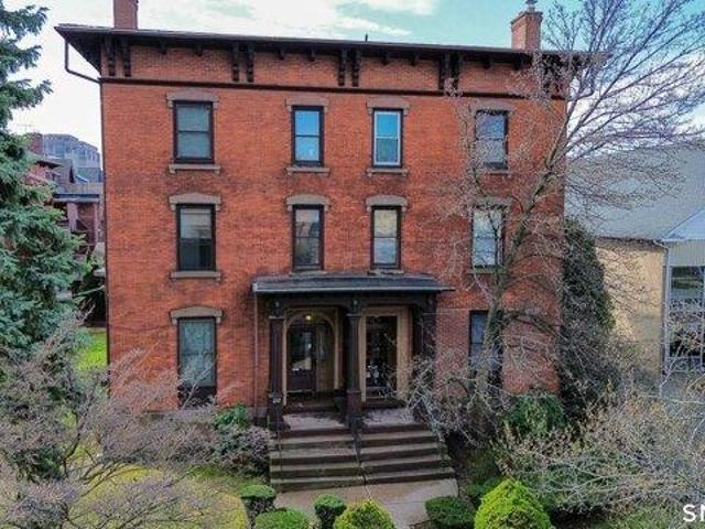 2 bedroom, Hartford CT 06105 102560707