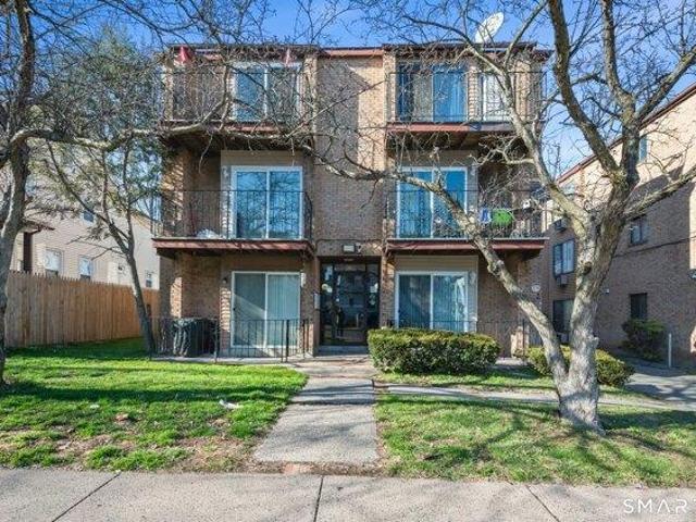 2 bedroom, Hartford CT 06114 102258921
