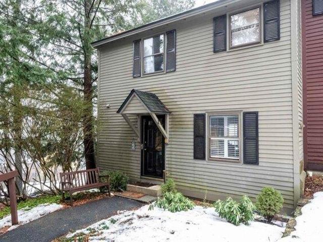 2 bedroom, Hartford VT 05059 LS101748542