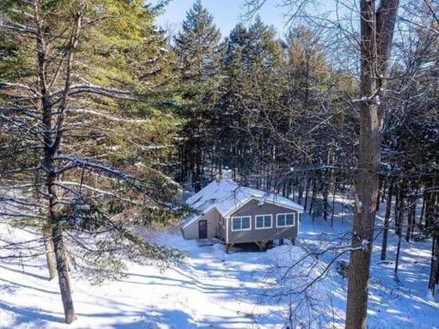 2 bedroom, Hartford VT 05059 LS101801732
