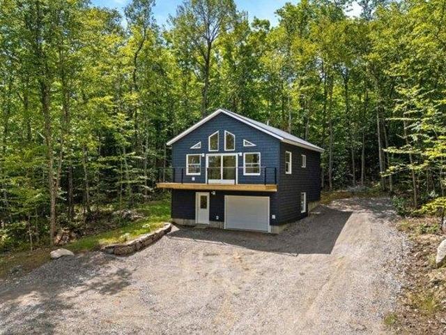 2 bedroom, Hartland ME 04943 105141237