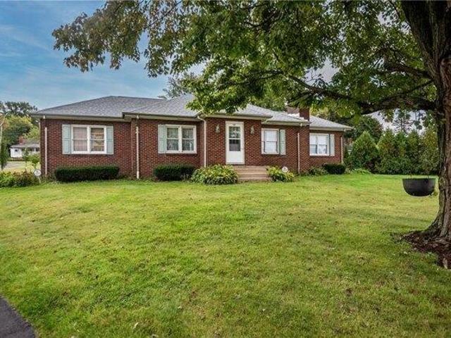 2 bedroom, Hermitage PA 16148 90689574