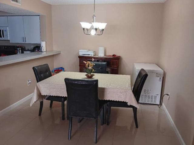 2 bedroom, Hialeah FL 33015 78892874