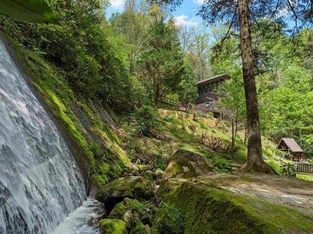 2 bedroom, Highlands NC 28741 103603770