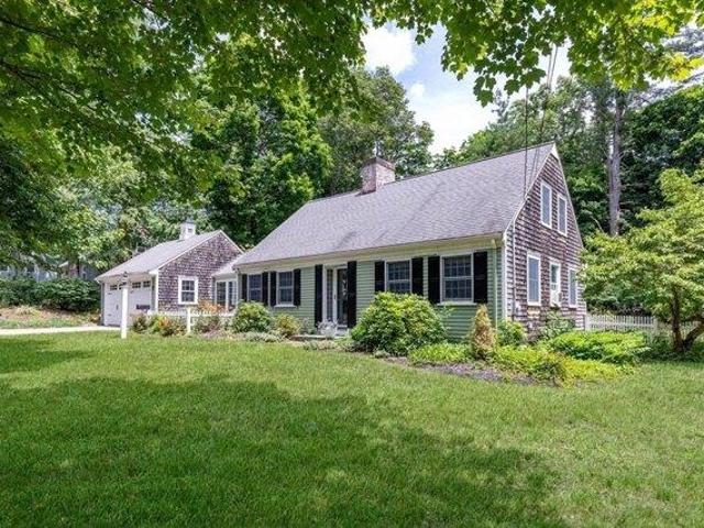 2 bedroom, Hingham MA 02043 103850088