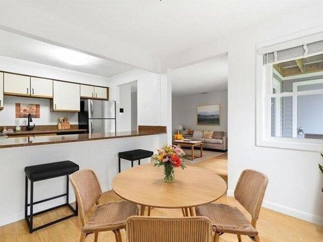2 bedroom, Hingham MA 02043 LS102728992