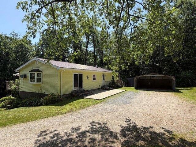 2 bedroom, Hinsdale NH 03451 104481610