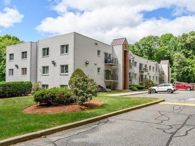 2 bedroom, Hudson MA 01749 104076505