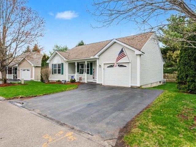 2 bedroom, Hudson NH 03051 102372677