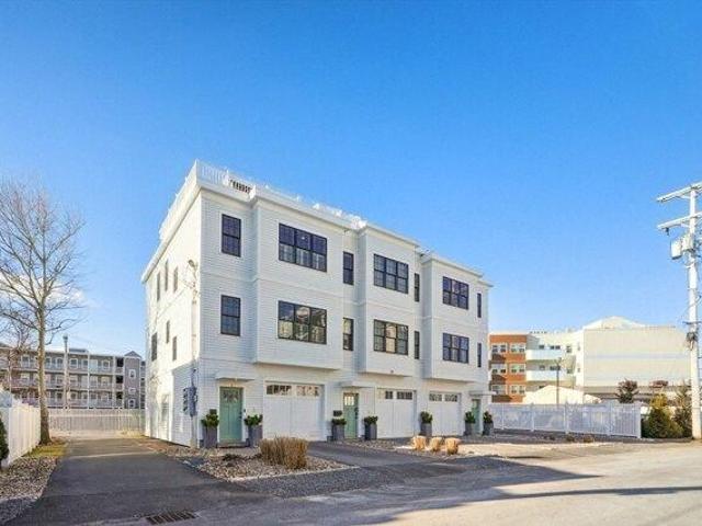 2 bedroom, Hull MA 02045 102447034